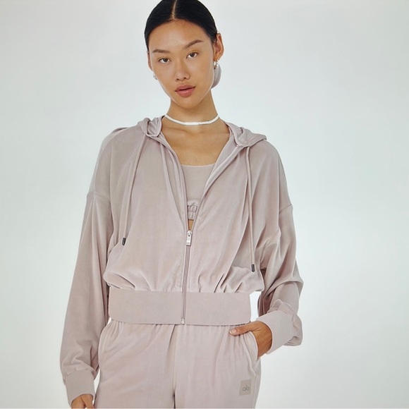 ALO Yoga | Jackets & Coats | Alo Yoga Velour Glimmer Zip Up Jacket ...